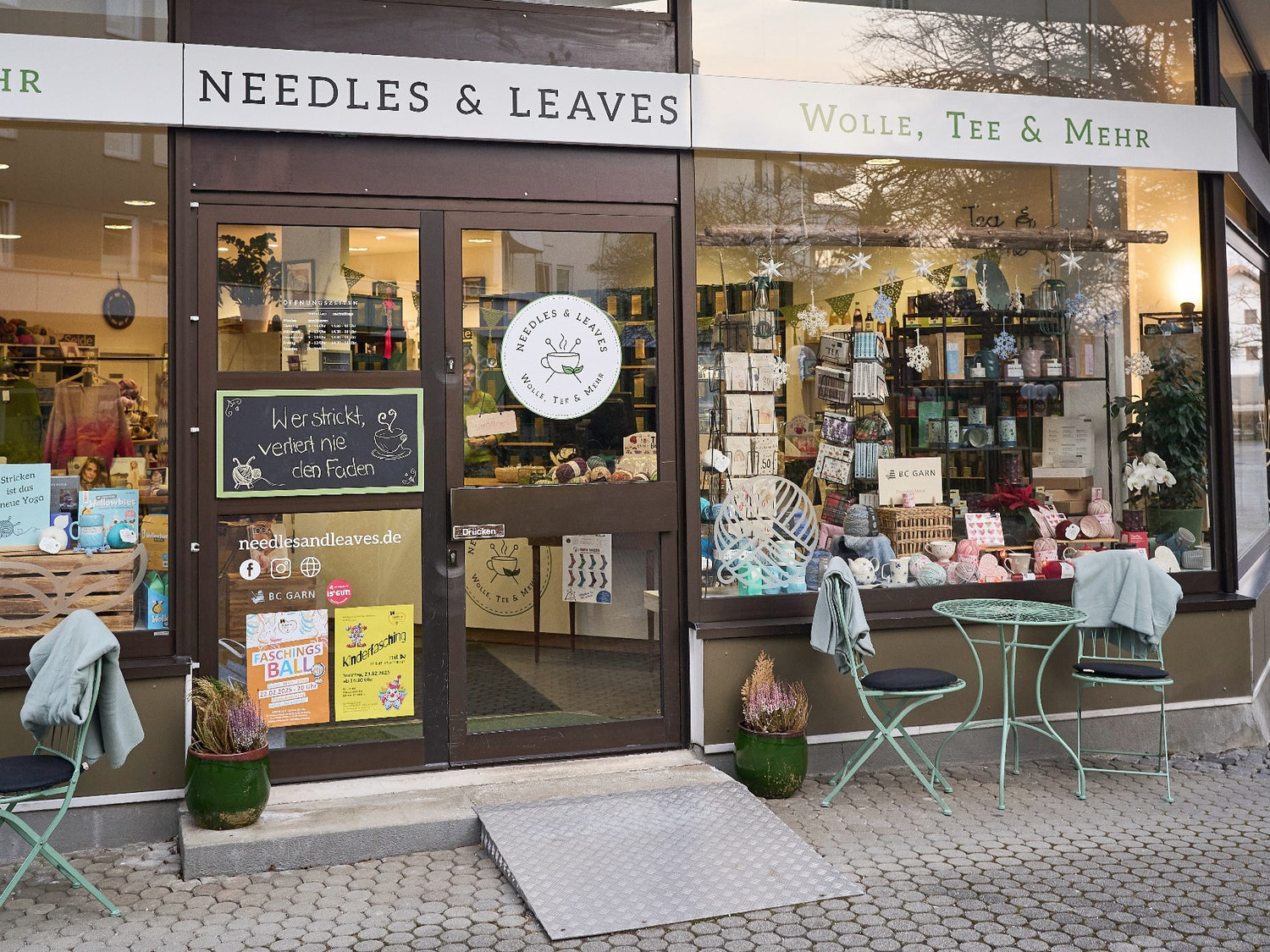 Needles & Leaves - Wolle, Tee & mehr
